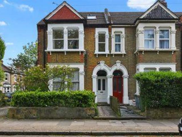 2 Bedrooms Flat for sale in Capel Road, Forest Gate, London E7