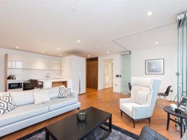 2 Bedrooms Flat for sale in Capital Building, Embassy Gardens, Vauxhall, London SW11