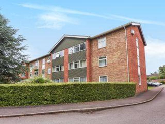 2 Bedrooms Flat for sale in Caroline Court, Bath Road, Reading RG1