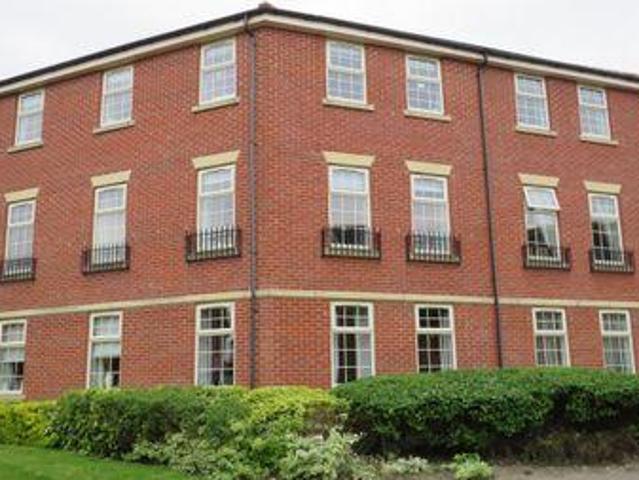 2 Bedrooms Flat for sale in Carlton Gate Drive, Kiveton Park, Sheffield S26
