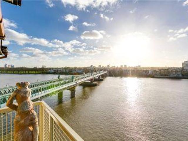 2 Bedrooms Flat for sale in Carrara Wharf, Ranelagh Gardens, London SW6