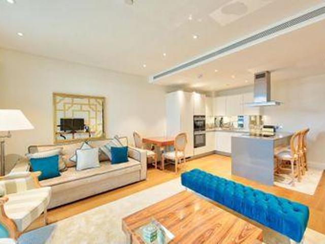 2 Bedrooms Flat for sale in Cascade Court, 1 Sopwith Court, Battersea, London SW11
