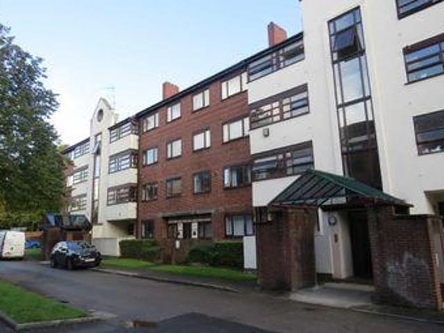 2 Bedrooms Flat for sale in Cassandra Court, Asgard Drive, Salford M5