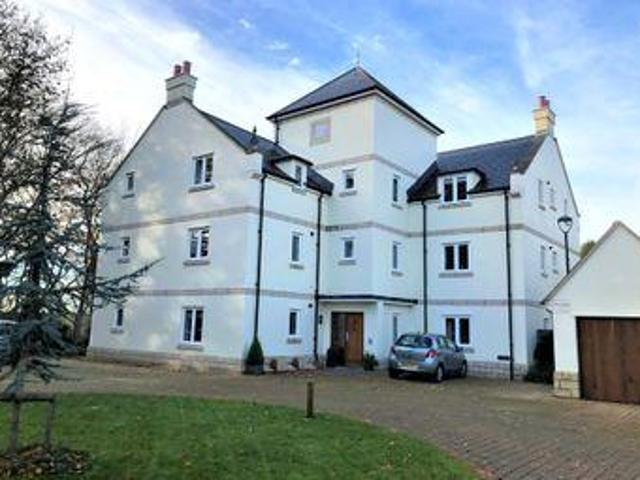 2 Bedrooms Flat for sale in Castle Gardens, Bimport, Shaftesbury SP7