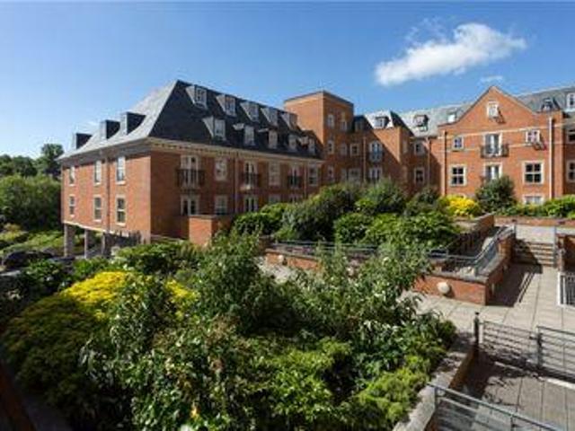 2 Bedrooms Flat for sale in Centurion Square, Skeldergate, York YO1