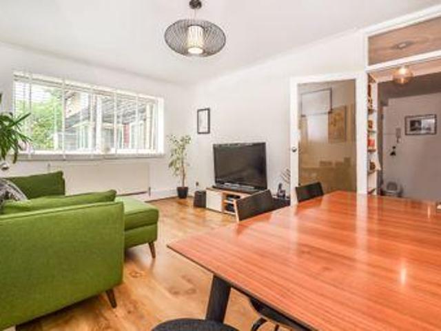2 Bedrooms Flat for sale in Church Road, London W7