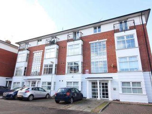 2 Bedrooms Flat for sale in Chancellor Court, Toxteth, Liverpool L8
