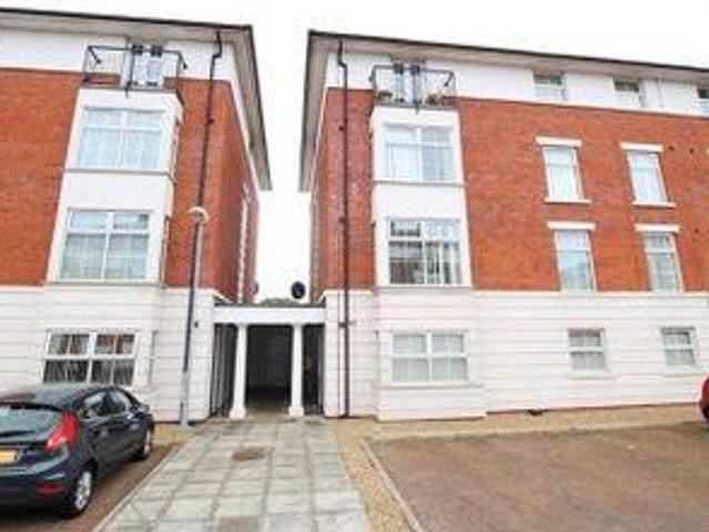 2 Bedrooms Flat for sale in Chancellor Court, City Centre, Liverpool L8