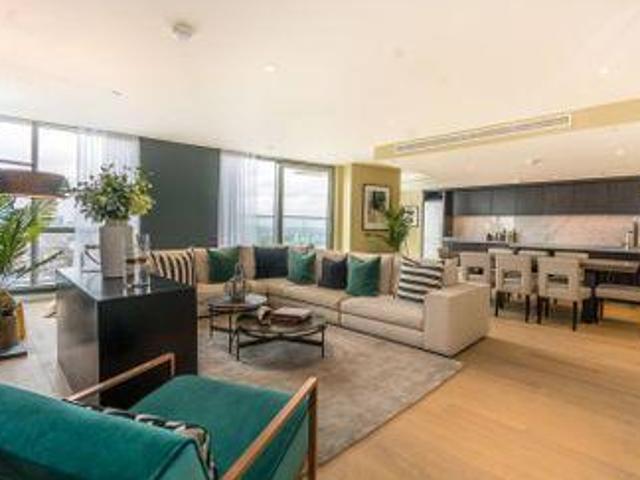 2 Bedrooms Flat for sale in Charrington Tower, Docklands E14