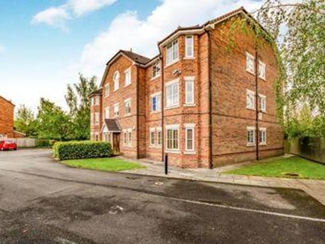 2 Bedrooms Flat for sale in Chervil Close, Manchester, Greater Manchester, Uk M14