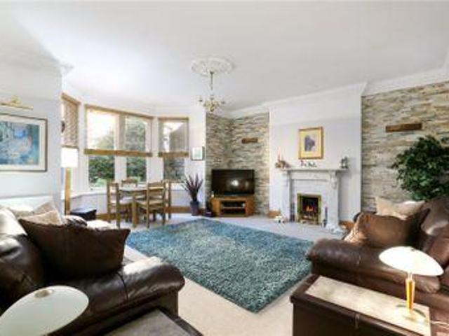 2 Bedrooms Flat for sale in Christchurch Road, Clifton, Bristol BS8