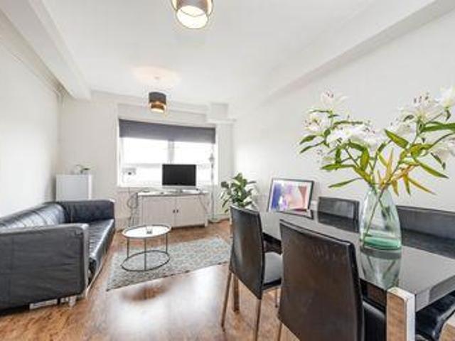 2 Bedrooms Flat for sale in City View House, Bethnal Green E2
