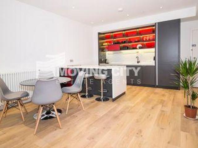 2 Bedrooms Flat for sale in City Island, Canning Town, UK E14