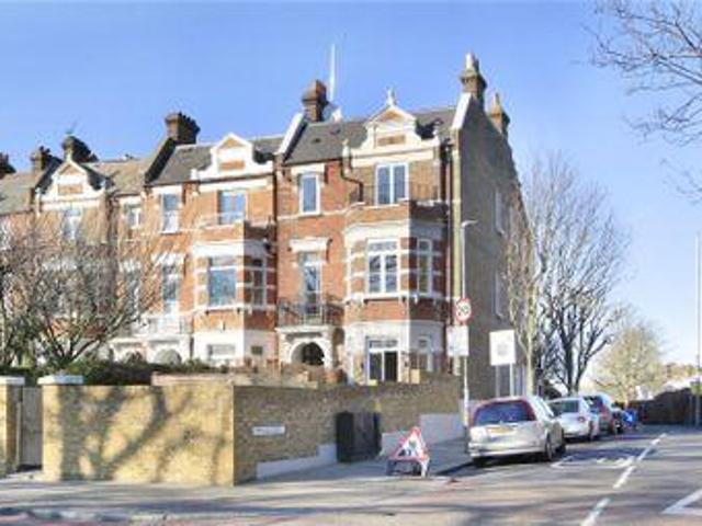 2 Bedrooms Flat for sale in Clapham Common North Side, London SW4