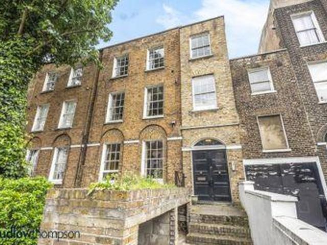 2 Bedrooms Flat for sale in Clapham Road, London SW9