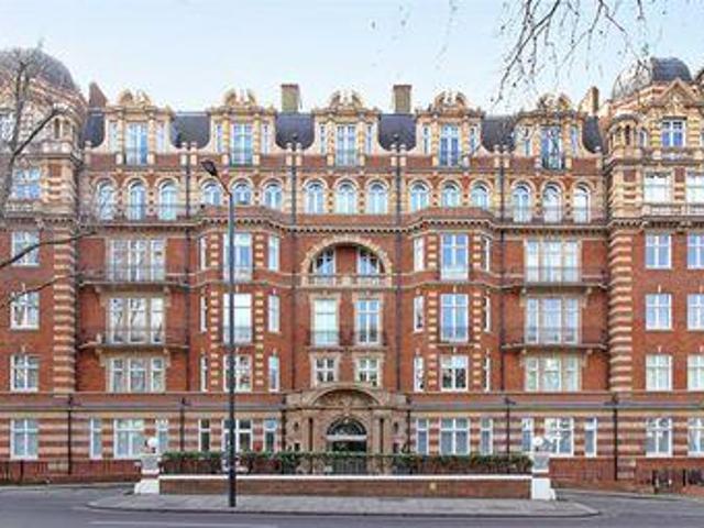 2 Bedrooms Flat for sale in Clarendon Court, London W9