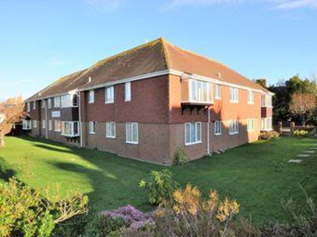 2 Bedrooms Flat for sale in Cranston Avenue, Bexhill On Sea TN39
