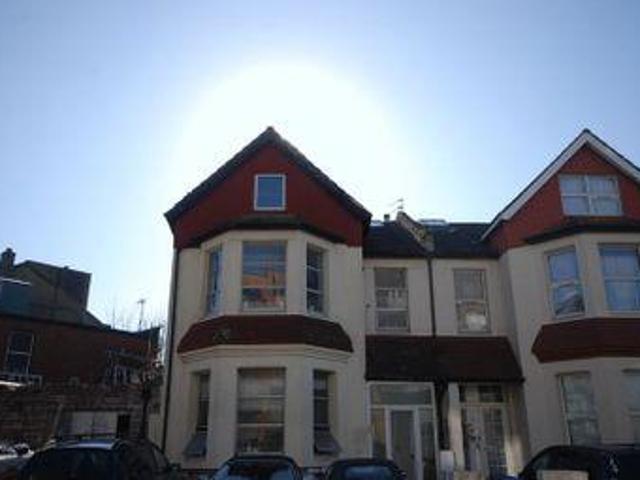 2 Bedrooms Flat for sale in Craven Park, London NW10