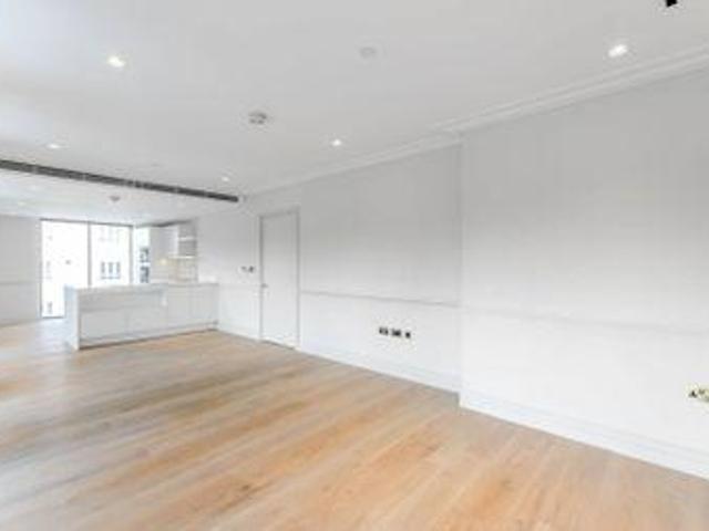 2 Bedrooms Flat for sale in Crisp Road, Hammersmith W6