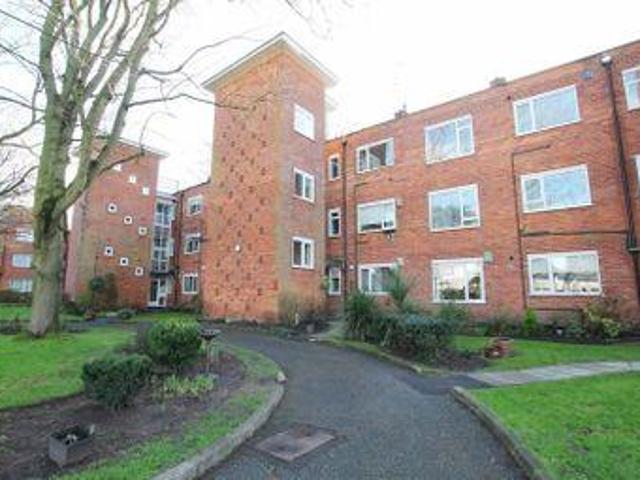 2 Bedrooms Flat for sale in Cromptons Court, Calderstones, Liverpool L18
