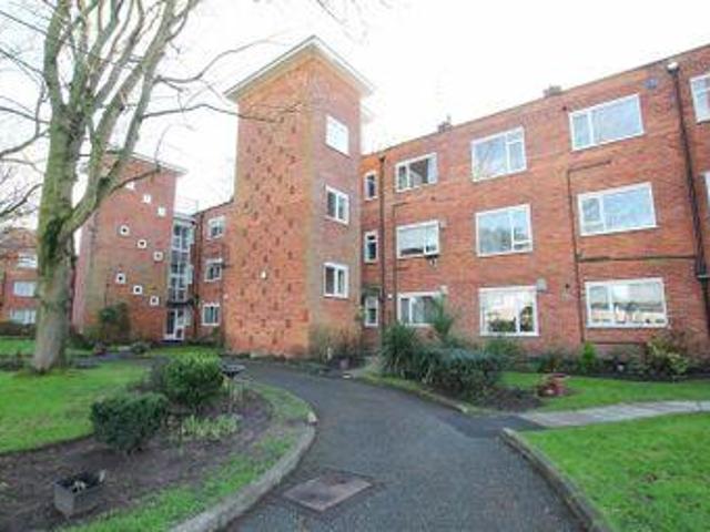 2 Bedrooms Flat for sale in Cromptons Court, Calderstones, Liverpool L18