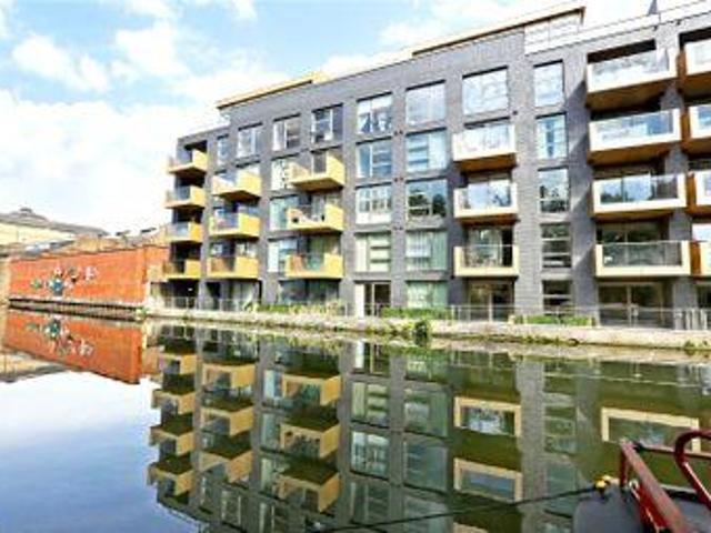 2 Bedrooms Flat for sale in Amberley Waterfront, London W9