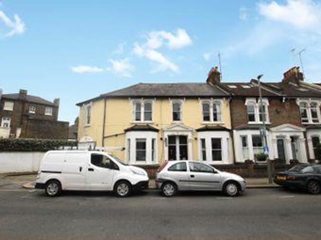 2 Bedrooms Flat for sale in Amies Street, Battersea SW11