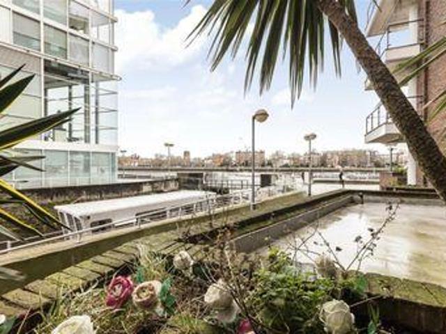 2 Bedrooms Flat for sale in Anhalt Road, London SW11