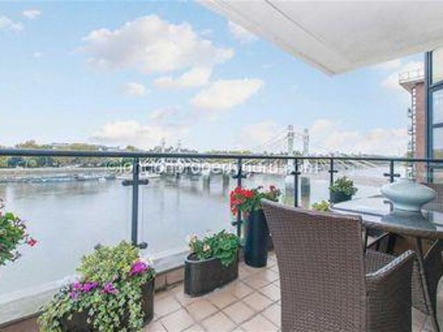 2 Bedrooms Flat for sale in Anhalt Road, London SW11