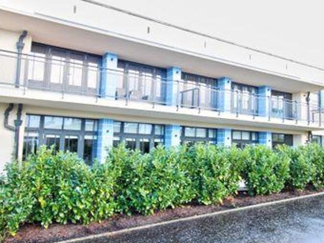 2 Bedrooms Flat for sale in Accord Avenue, Paisley PA2
