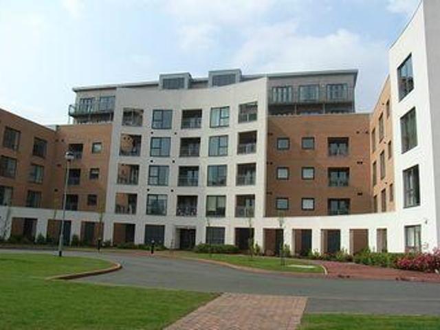2 Bedrooms Flat for sale in Adler Way, Liverpool L3