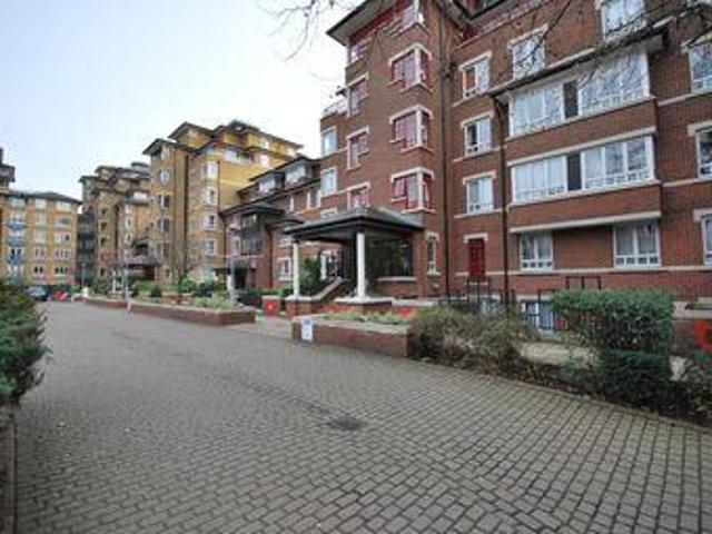 2 Bedrooms Flat for sale in Admiral Walk, London W9