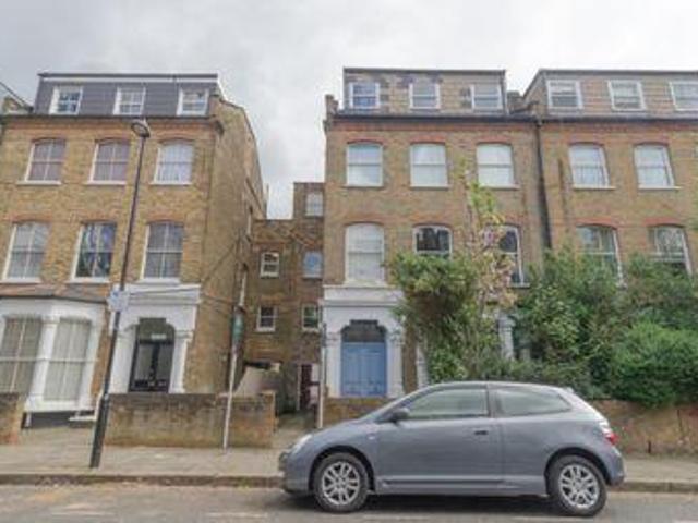 2 Bedrooms Flat for sale in Adolphus Road, London N4