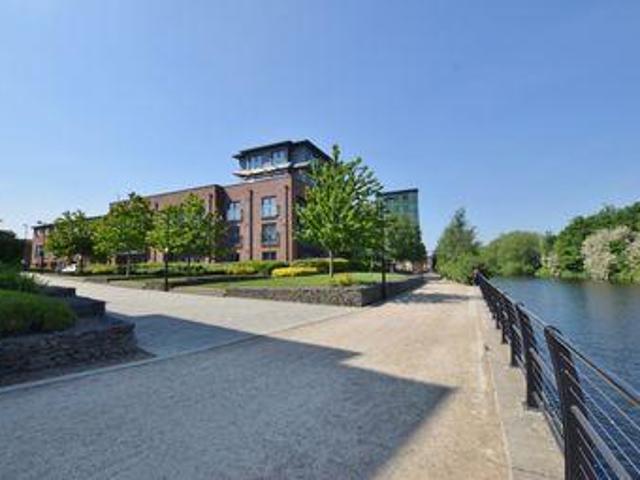 2 Bedrooms Flat for sale in Aire Quay, Hunslet, Leeds LS10