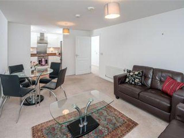 2 Bedrooms Flat for sale in Altius Apartments, 714 Wick Lane, London E3