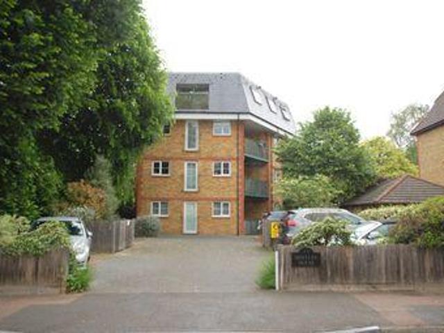 2 Bedrooms Flat for sale in Albemarle Road, Beckenham BR3