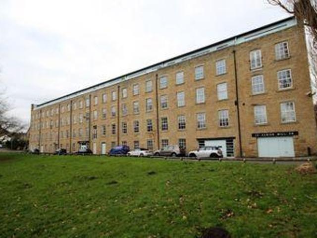 2 Bedrooms Flat for sale in Albion Mill, Hollingsworth, Hyde SK14
