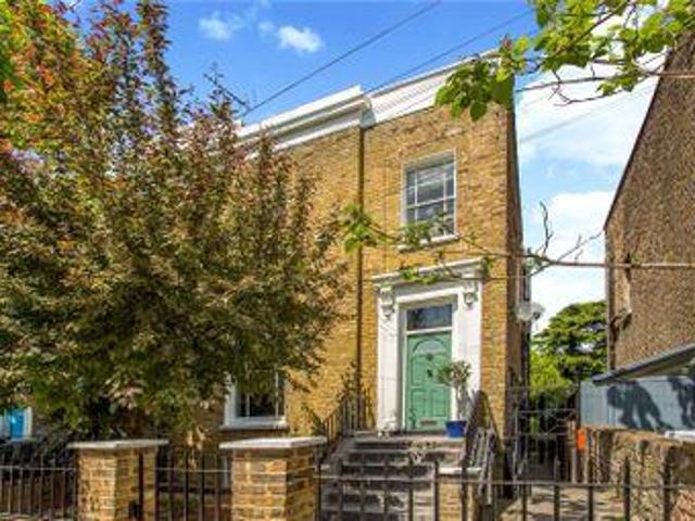 2 Bedrooms Flat for sale in Albion Drive, Hackney E8