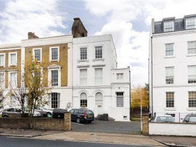 2 Bedrooms Flat for sale in Albion Road, London N16