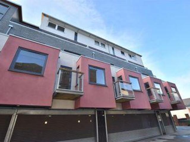 2 Bedrooms Flat for sale in Albion St, Cheltenham GL52