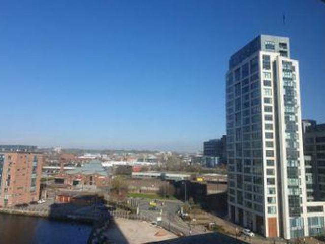 2 Bedrooms Flat for sale in Alexandra Tower, Liverpool L3
