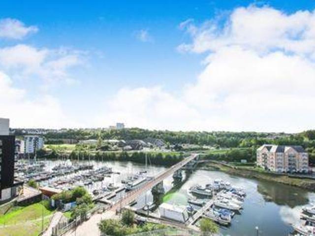 2 Bedrooms Flat for sale in Alexandria, Victria Wharf, Watkiss Way, Cardiff CF11