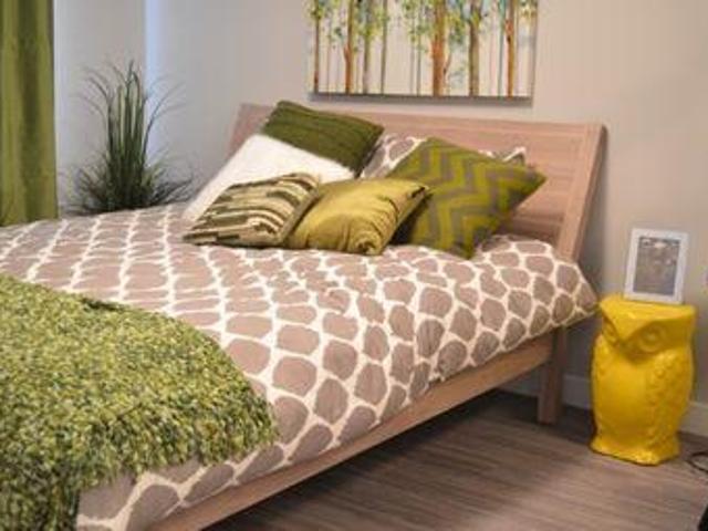 2 Bedrooms Flat for sale in Apartments In Manchester, Brindley Road, Manchester M16