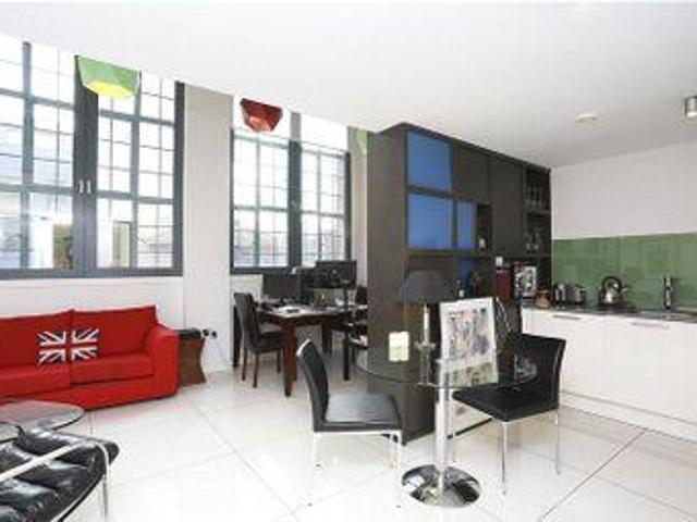 2 Bedrooms Flat for sale in Arthaus, 205 Richmond Road, London E8