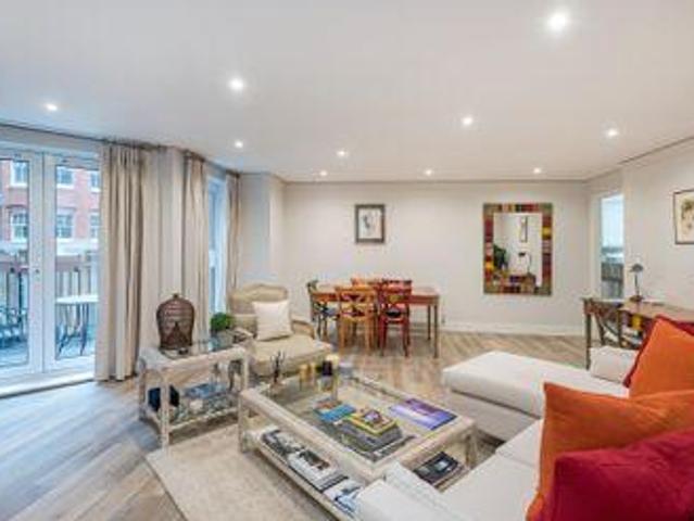 2 Bedrooms Flat for sale in Artillery Mansions, Victoria Street, London SW1H