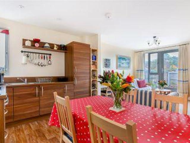 2 Bedrooms Flat for sale in Armidale Place, Bristol BS6