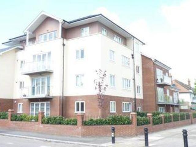 2 Bedrooms Flat for sale in Astha Court, Kings Avenue, Greenford UB6