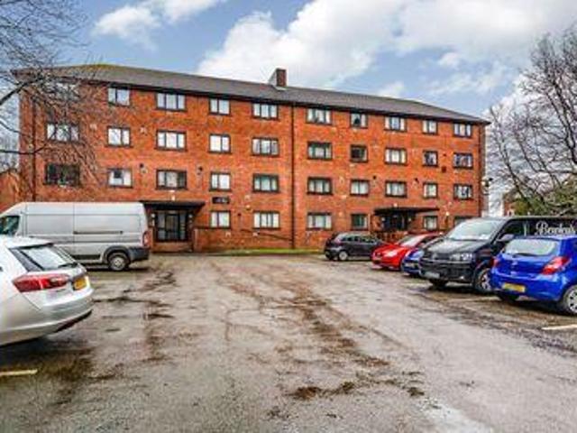 2 Bedrooms Flat for sale in Asgard Drive, Salford M5