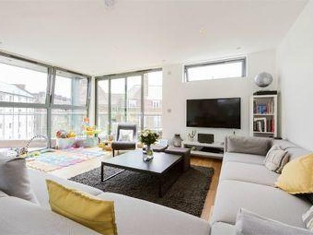 2 Bedrooms Flat for sale in Atollo Building, Pilgrimage Street, London SE1