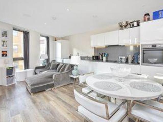 2 Bedrooms Flat for sale in Aylwin Estate, Grange Walk, London SE1